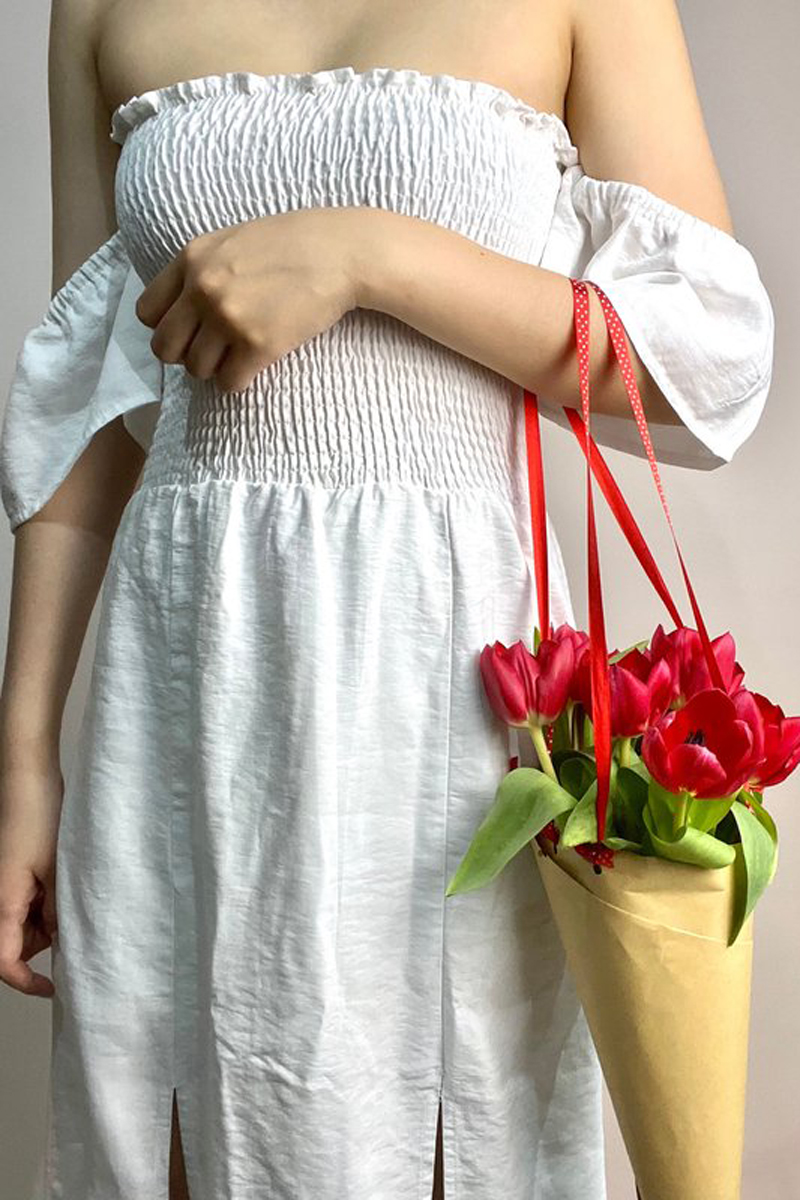 Blushing Blooms | HiBye